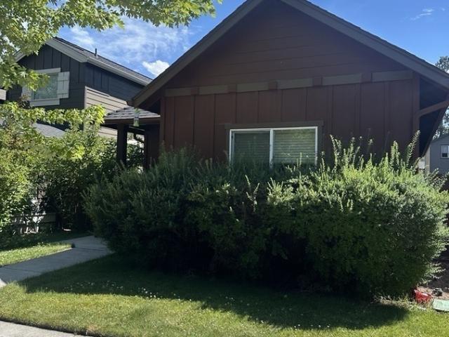 2 BR, 2 BA Apartment 20249 Hufflepuff Court, Bend, OR 97702