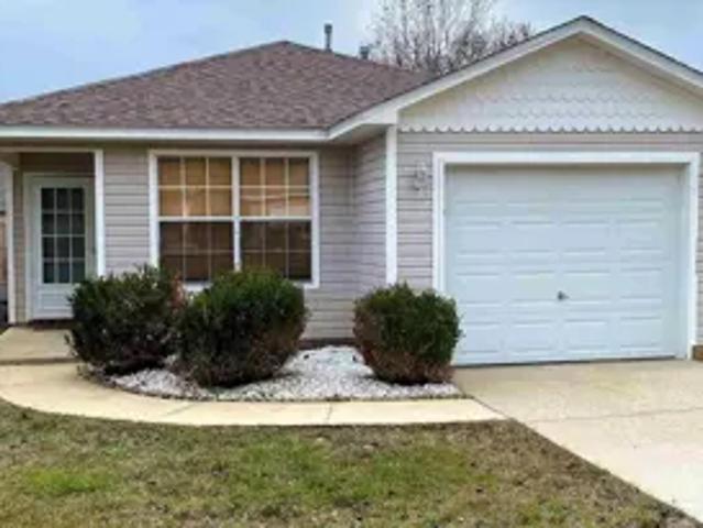 2 BR, 2 BA Apartment 2025 Marquesas Ln, Pensacola, FL 32506