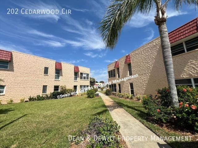 2 BR, 2 BA Apartment 202 Cedarwood Cir, Seminole, FL 33777