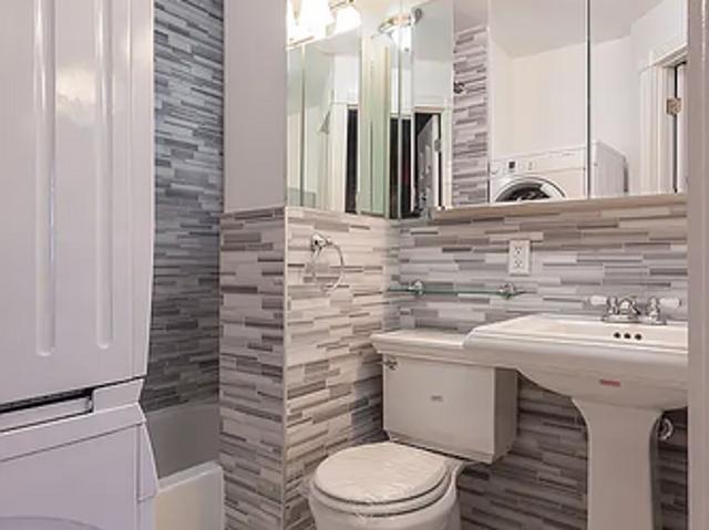 2 BR, 2 BA Apartment 202 East 13 Th St, Unit 3H, New York City, NY 10003