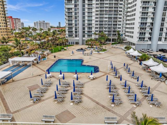 2 BR, 2 BA Apartment 2030 South Ocean Drive, Hallandale Beach, FL 33009