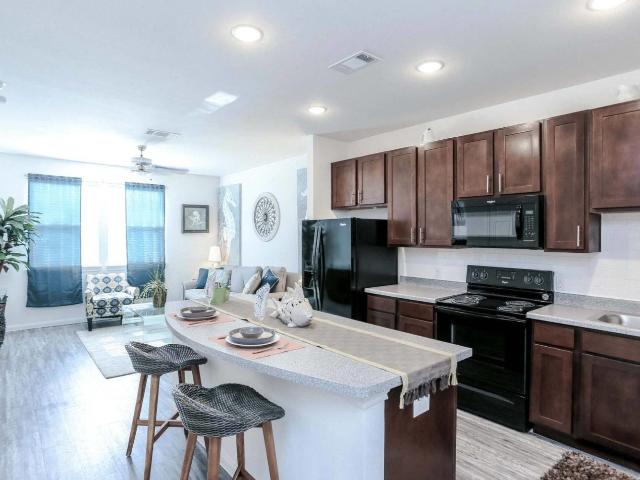 2 BR, 2 BA Apartment 2032 TX 361 Unit 723, Ingleside, TX 78362
