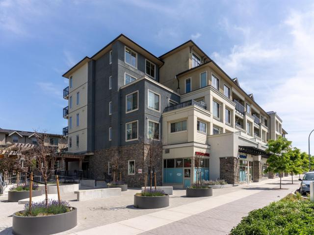 2 BR, 2 BA Apartment 20487 65 Ave, Langley Township, BC V2Y 3K8