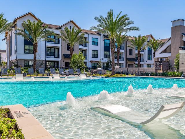 2 BR, 2 BA Apartment 20510 Cypress Plaza Parkway Unit 01208, Cypress, TX 77433
