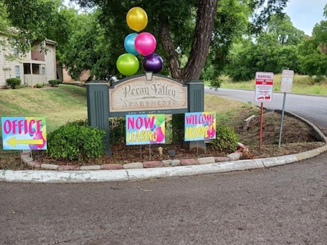 2 BR, 2 BA Apartment 206 NW 44th St Unit 216C, Lawton, OK 73505