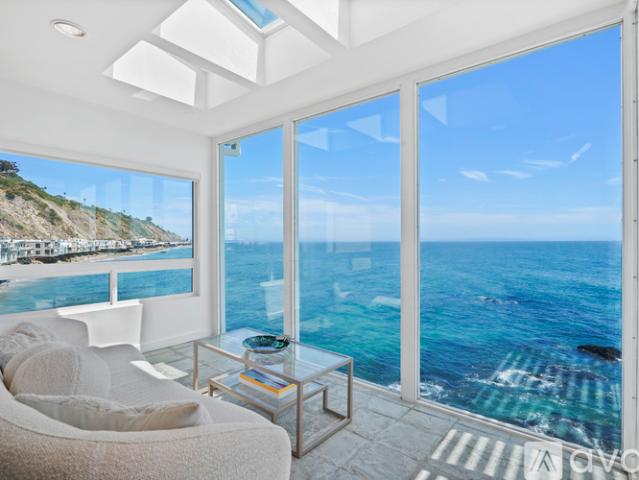 2 BR, 2 BA Apartment 20718 Pacific Coast Hwy, Unit 4, Malibu, CA 90265