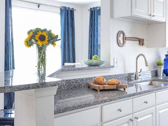 2 BR, 2 BA Apartment 208 Somerset Bay Dr Unit 305, Glen Burnie, MD 21061