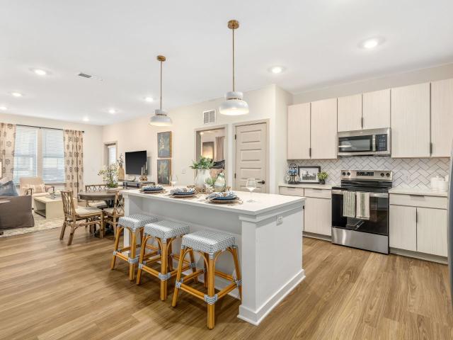 2 BR, 2 BA Apartment 20 Graf Dairy Drive Unit 6207, Mobile, AL 36606