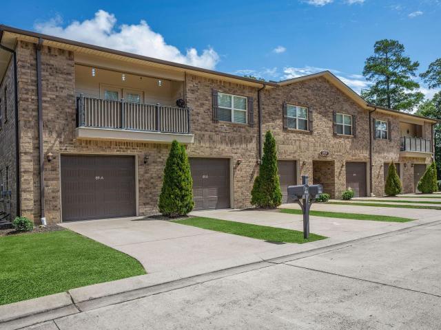 2 BR, 2 BA Apartment 20 Stonewater Creek Drive Unit 76 E, Jackson, TN 38305