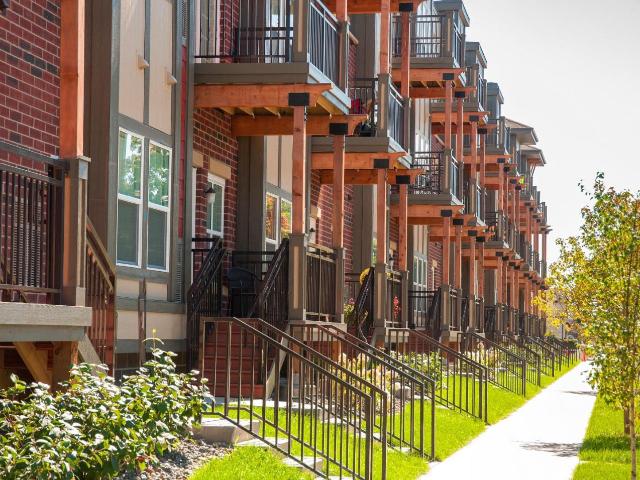 2 BR, 2 BA Apartment 20 6th St. NW Unit 320, Osseo, MN 55369