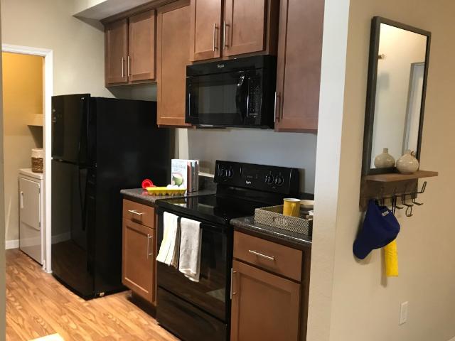 2 BR, 2 BA Apartment 2115 Malibu Lakes Cir Unit 0334, Naples, FL 34119