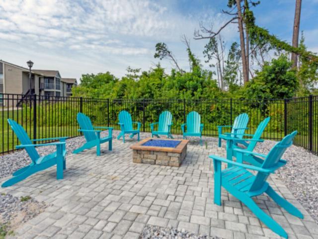 2 BR, 2 BA Apartment 2121 Harrison Avenue Unit J5, Panama City, FL 32405