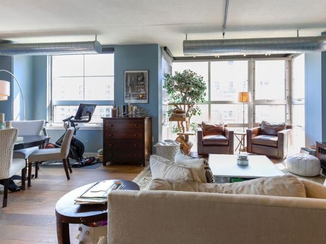 2 BR, 2 BA Apartment 2125 14th St NW, Washington, DC 20009