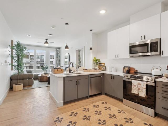 2 BR, 2 BA Apartment 212 Durham Avenue Unit 456, Metuchen, NJ 08840