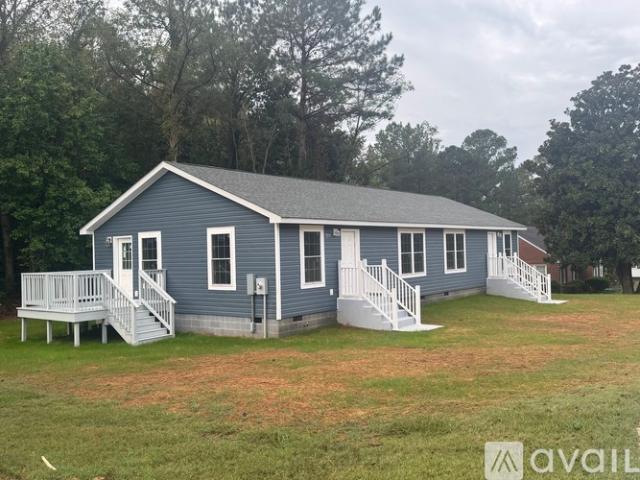 2 BR, 2 BA Apartment 212 Market Street, Unit B, Clarksville, VA 23927
