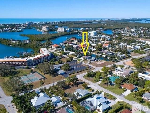 2 BR, 2 BA Apartment 217 3rd St, Bonita Springs, FL 34134