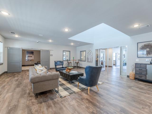 2 BR, 2 BA Apartment 2151 SE Loop 820 Unit 5305, Fort Worth, TX 76119