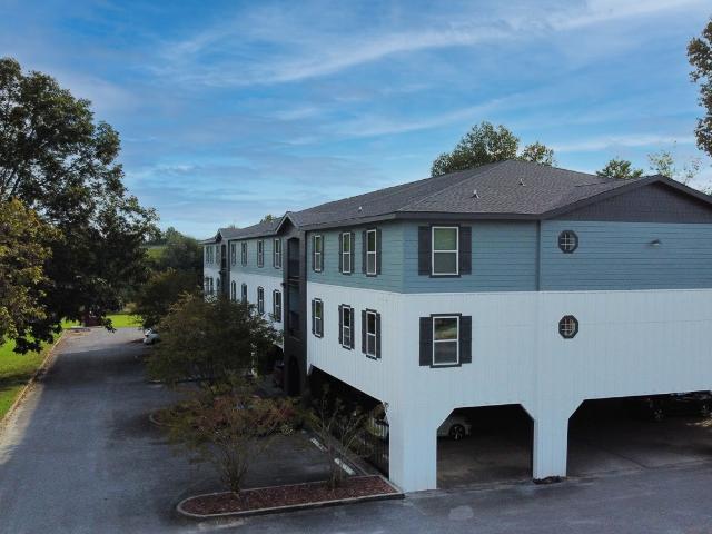 2 BR, 2 BA Apartment 215 Main Ave. Unit 202, Northport, AL 35476