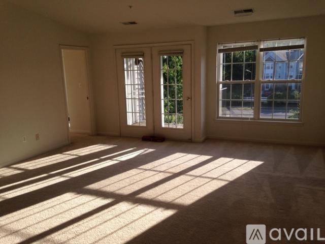 2 BR, 2 BA Apartment 2161 Scotts Crossing Court, Unit Apt 303, Annapolis, MD 21401