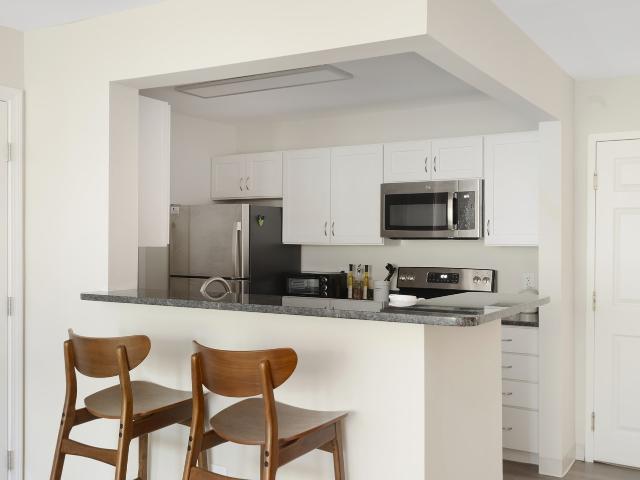 2 BR, 2 BA Apartment 21 Spencer St Unit 407, Lebanon, NH 03766
