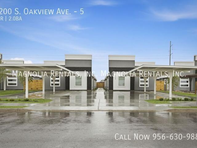 2 BR, 2 BA Apartment 2200 S. Oakview Ave Edinburg, TX 78542