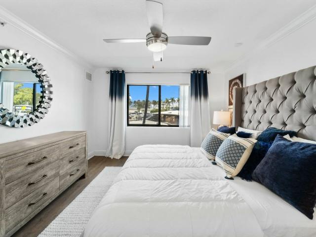 2 BR, 2 BA Apartment 2201 SE 18th Street Unit 111, Fort Lauderdale, FL 33316