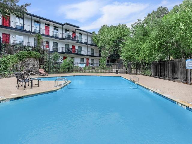 2 BR, 2 BA Apartment 2201 Ridgmar Blvd Unit 21 49W, Fort Worth, TX 76116