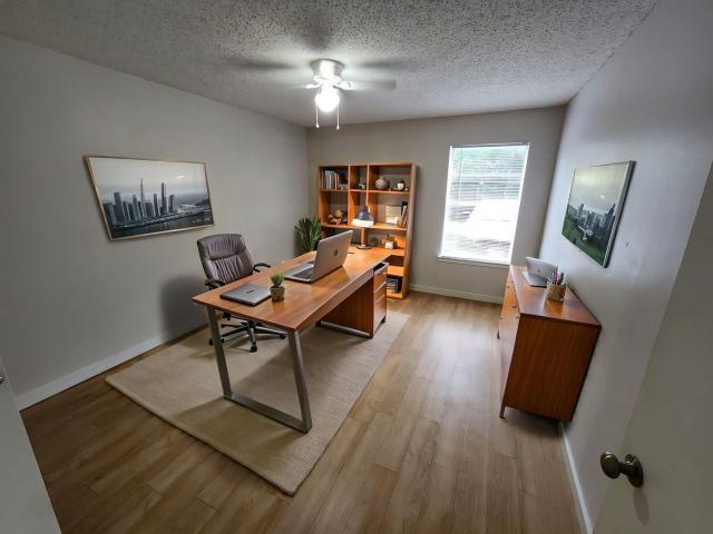 2 BR, 2 BA Apartment 2204 W North Loop Blvd Unit ELP2202 162, Austin, TX 78756