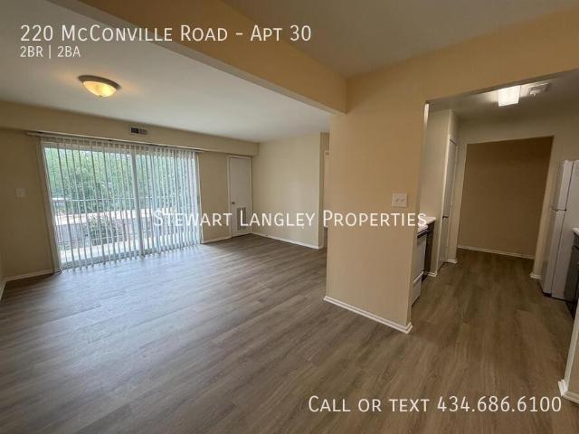 2 BR, 2 BA Apartment 220 McConville Road, Lynchburg, VA 24502