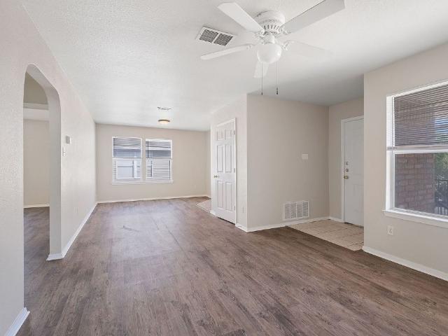 2 BR, 2 BA Apartment 2214 Katy Lane, Georgetown, TX 78626