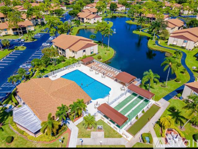 2 BR, 2 BA Apartment 221 Pine Hov Circle, Unit D, Greenacres, FL 33463
