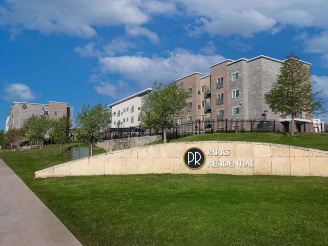 2 BR, 2 BA Apartment 2220 Glenville Drive Unit 2301, Richardson, TX 75082