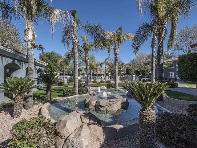 2 BR, 2 BA Apartment 2220 West Mission Lane Unit 2232, Phoenix, AZ 85021