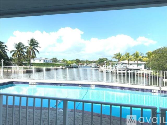 2 BR, 2 BA Apartment 2225 Northeast 123rd Street, Unit 115, North Miami, FL 33181