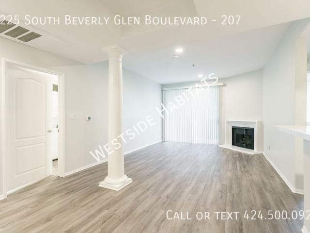 2 BR, 2 BA Apartment 2225 South Beverly Glen Boulevard, Los Angeles, CA 90064
