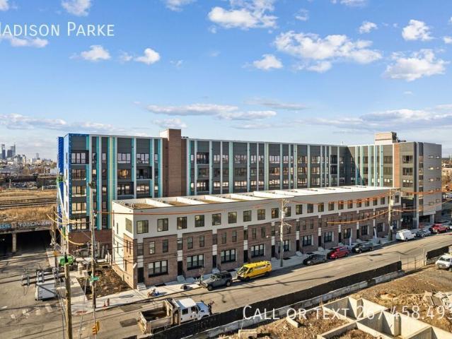 2 BR, 2 BA Apartment 2230 E Somerset St, Philadelphia, PA 19134