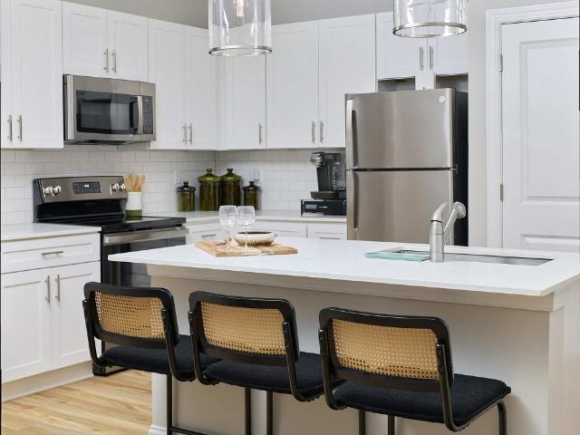 2 BR, 2 BA Apartment 2235 Lake Murray Boulevard Unit 7302, Columbia, SC 29212