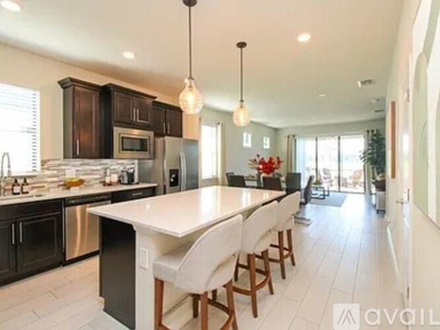 2 BR, 2 BA Apartment 2235 Yellowfin Circle, Naples, FL 34114