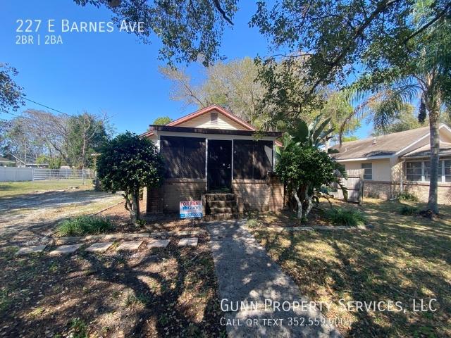 2 BR, 2 BA Apartment 227 E Barnes Ave, Eustis, FL 32726