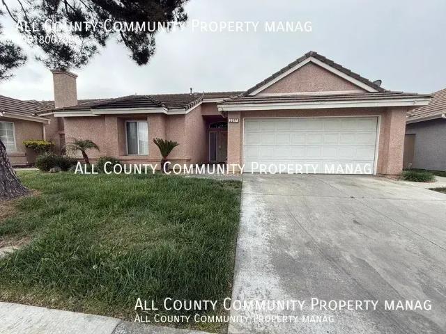 2 BR, 2 BA Apartment 2277 Oak Ave, Hemet, CA 92545