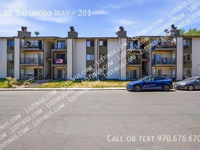 2 BR, 2 BA Apartment 2280 S Oswego Way, Aurora, CO 80014
