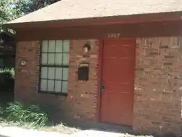 2 BR, 2 BA Apartment 2297 Hartsfield Way, Tallahassee, FL 32303