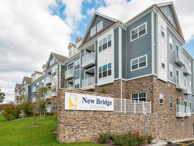 2 BR, 2 BA Apartment 230 Kinderkamack Road Unit 318, River Edge, NJ 07661