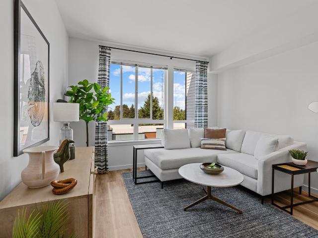 2 BR, 2 BA Apartment 2318 N 147th St Unit 2123, Seattle, WA 98133