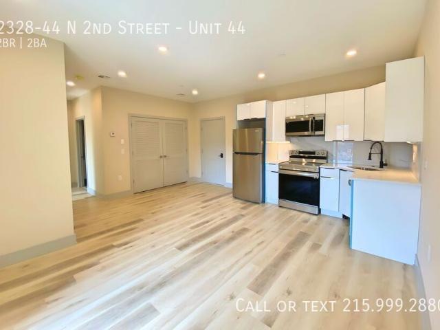 2 BR, 2 BA Apartment 2328 44 N 2nd Street, Philadelphia, PA 19133