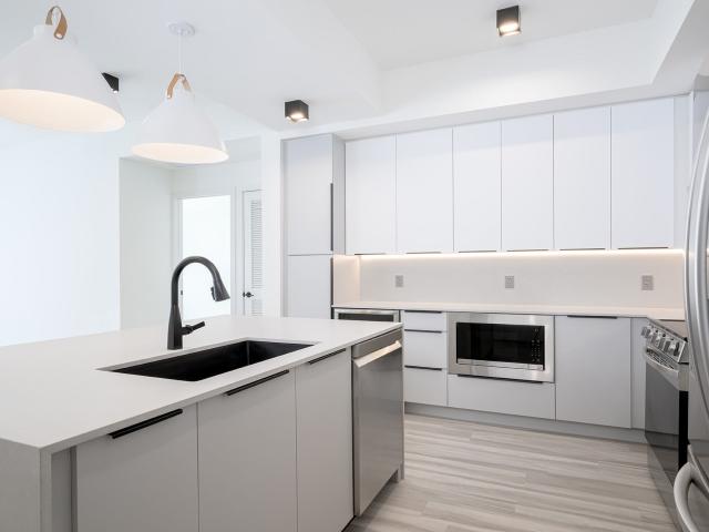 2 BR, 2 BA Apartment 2335 NE 186th St. Unit 1_0307, Miami, FL 33180
