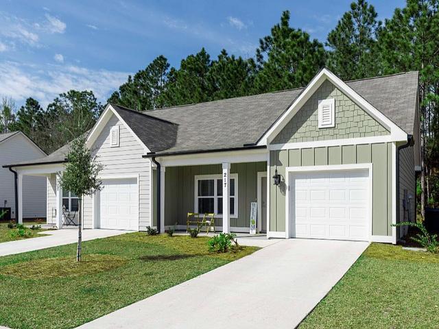 2 BR, 2 BA Apartment 237 Fox Run Drive Unit 2471, Brunswick, GA 31525