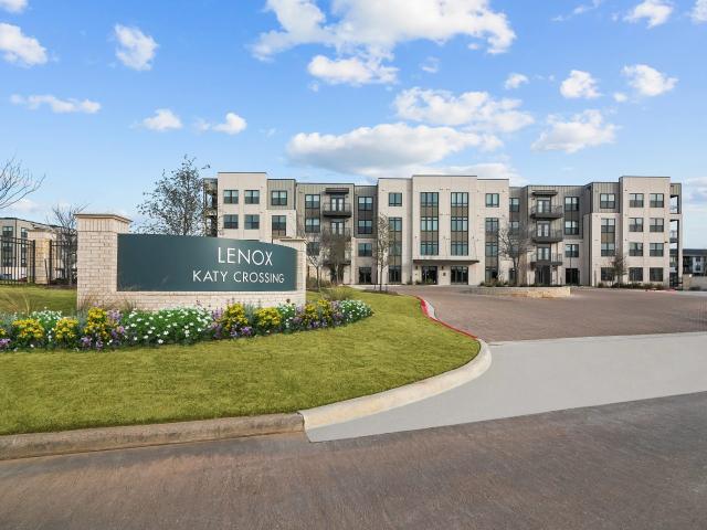 2 BR, 2 BA Apartment 23414 West Fernhurst Drive Unit 2119, Katy, TX 77494