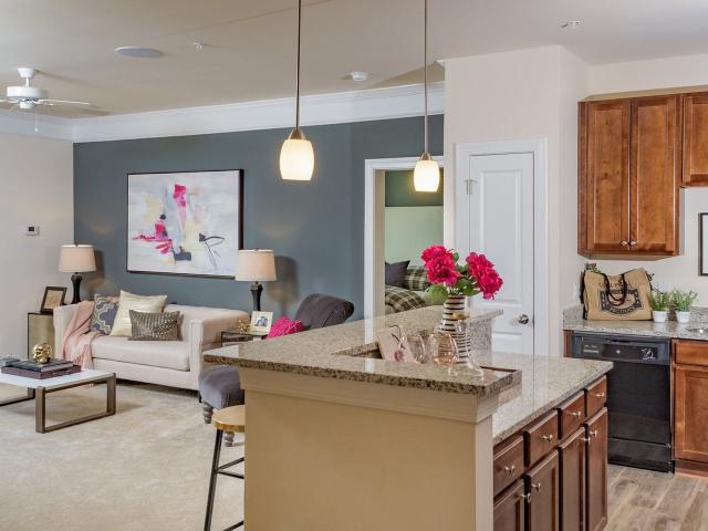 2 BR, 2 BA Apartment 2350 Eden Woods Dr Unit 108, Waldorf, MD 20601