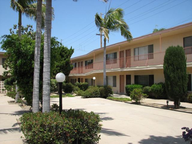 2 BR, 2 BA Apartment 23525 Arlington Ave Unit 228, Torrance, CA 90501